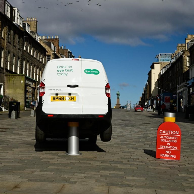 Thought Leader: The Specsavers Van – Fieldmarketing